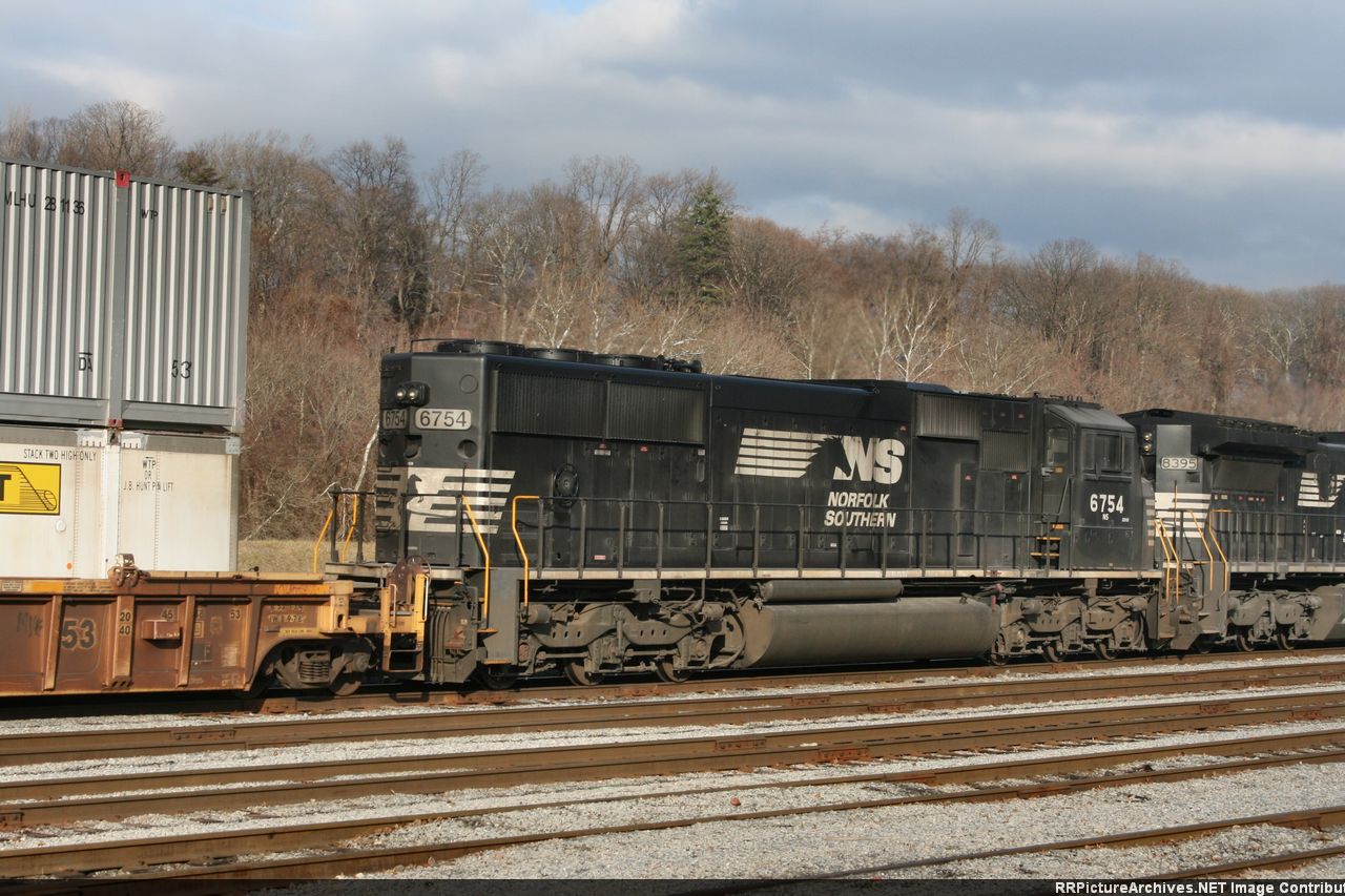 NS 6754